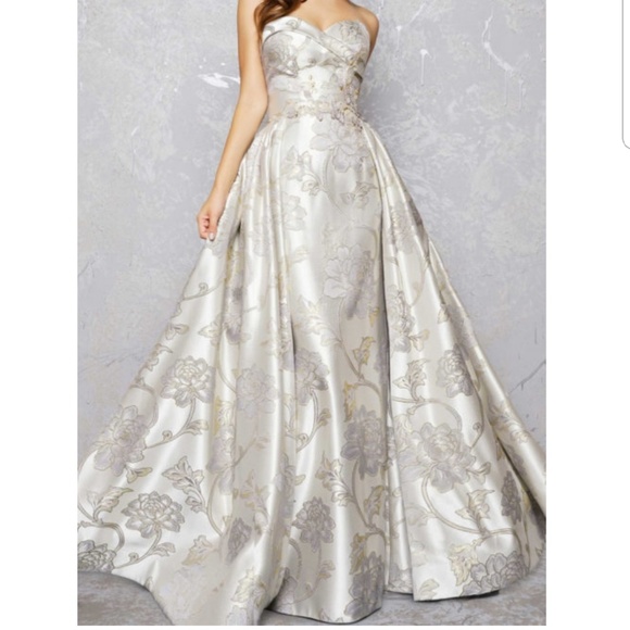 Mac Duggal Dresses Nwt Mac Duggal Gown Poshmark